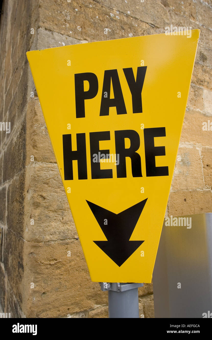 Pay here sign hi-res stock photography and images - Alamy