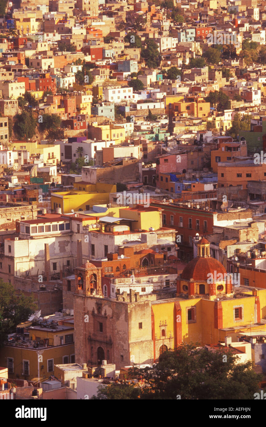 El pipila monument hi-res stock photography and images - Alamy