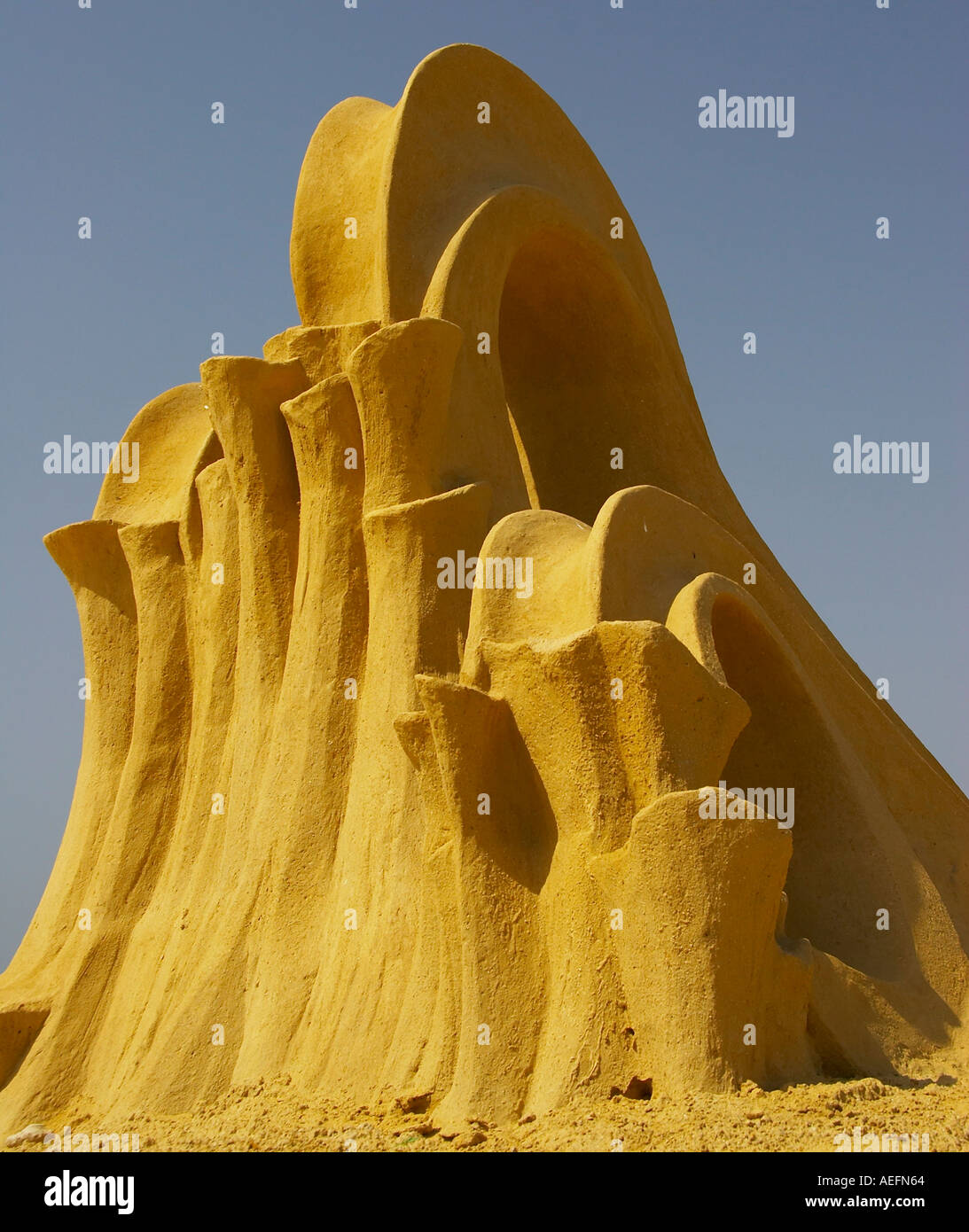 sand sculpture of abstract arcs Stock Photo - Alamy