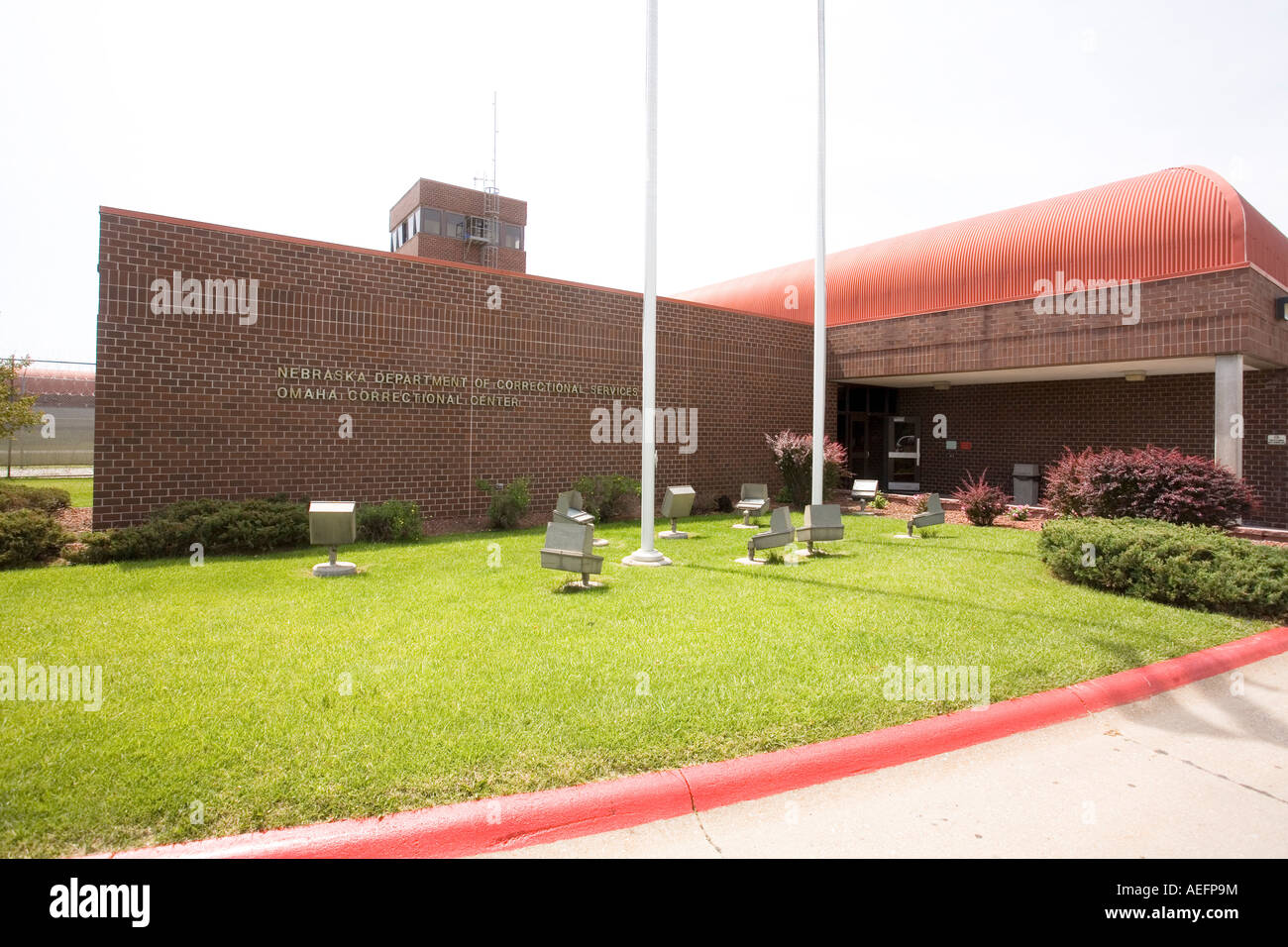 Medium security prison hi-res stock photography and images - Alamy