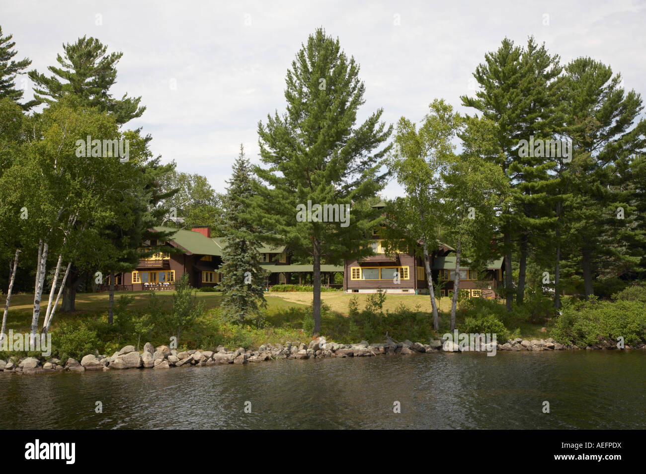 Adirondack great camp hi-res stock photography and images - Alamy