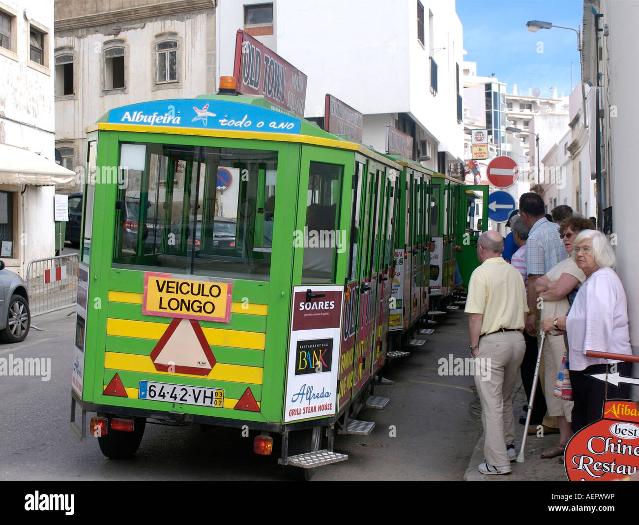 Bus train hi-res stock photography and images - Alamy