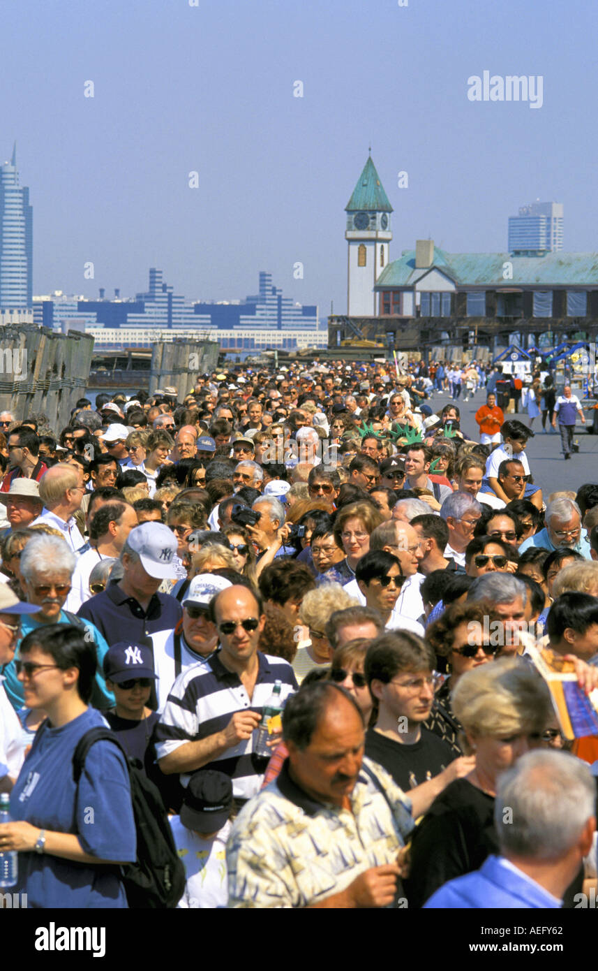 New York City crowd waiting in line Stock Photo - Alamy
