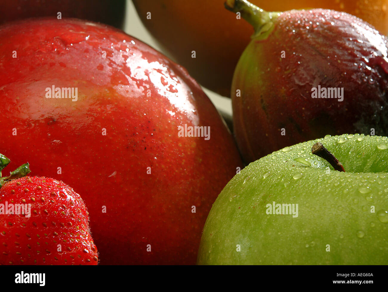 Fruits Vegetables fig apple strawberry wet rind peel green red sweaty ...