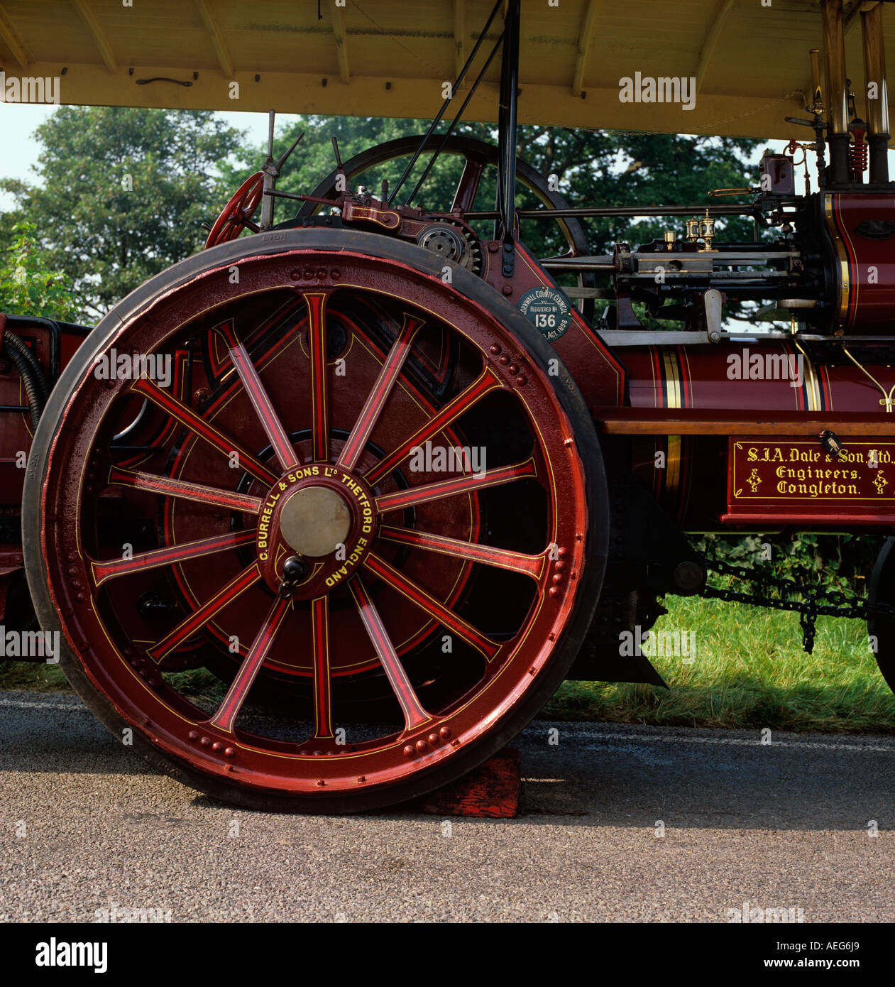 Traction wheel hi-res stock photography and images - Alamy