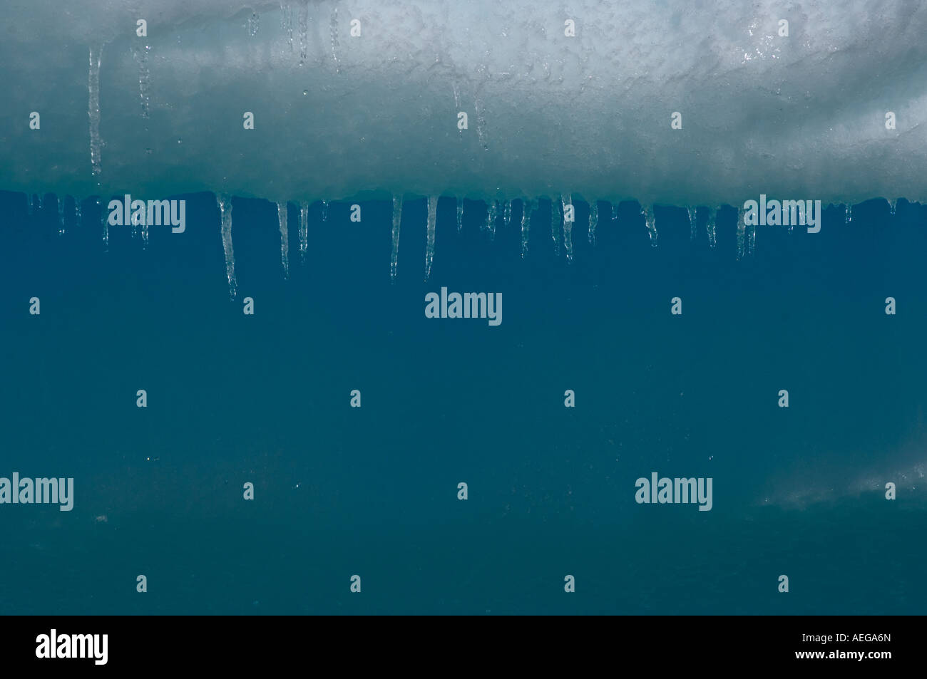 Melting iceberg dripping water hi-res stock photography and images - Alamy