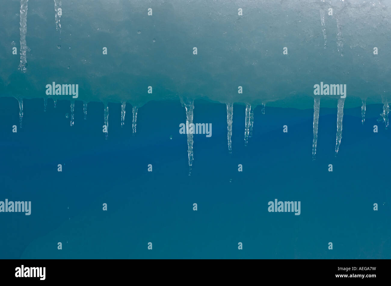 Melting iceberg dripping water hi-res stock photography and images - Alamy