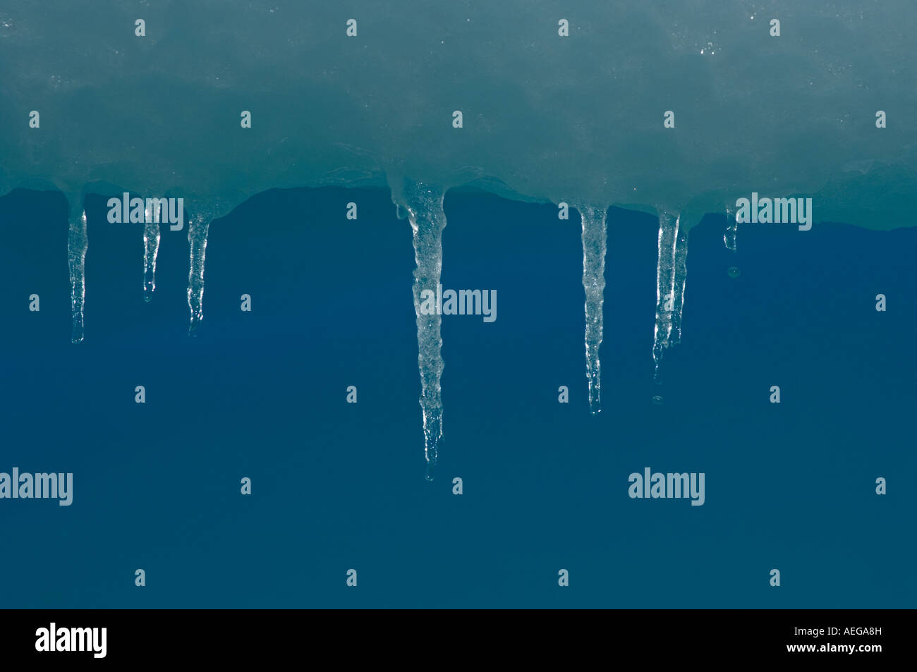 Melting iceberg dripping water hi-res stock photography and images - Alamy