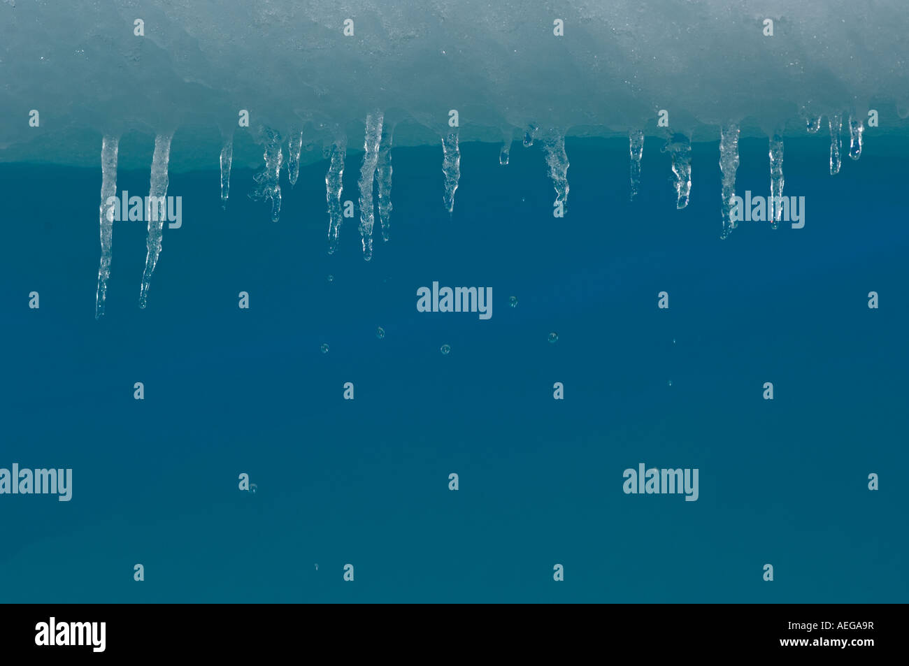 Melting iceberg dripping water hi-res stock photography and images - Alamy