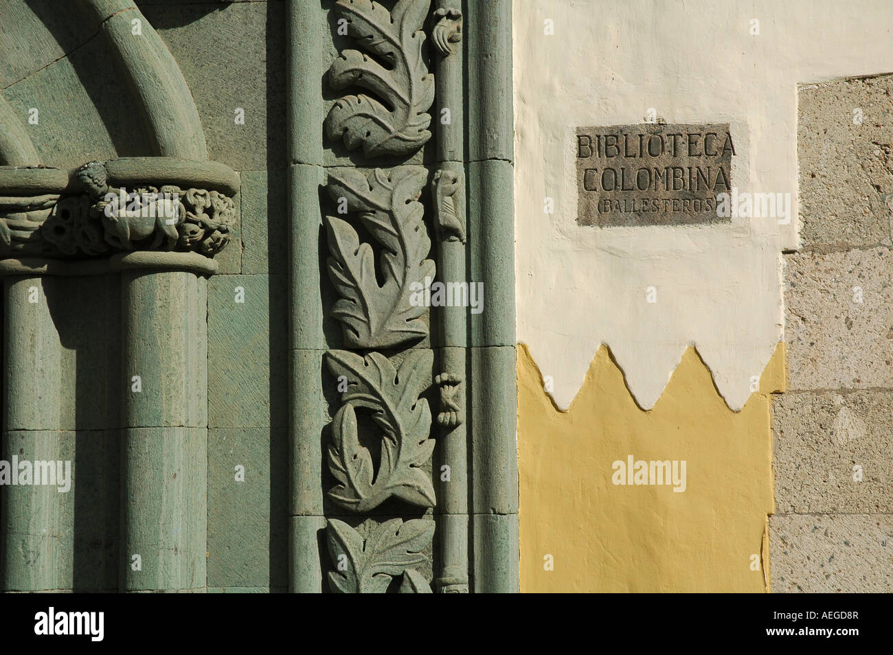 Manueline decorations hi-res stock photography and images - Alamy