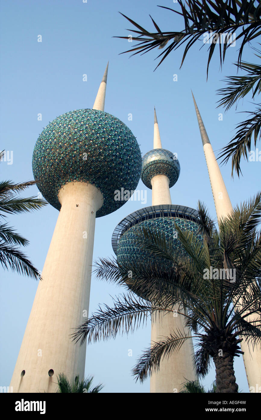 Kuwait towers landmarks hi-res stock photography and images - Alamy