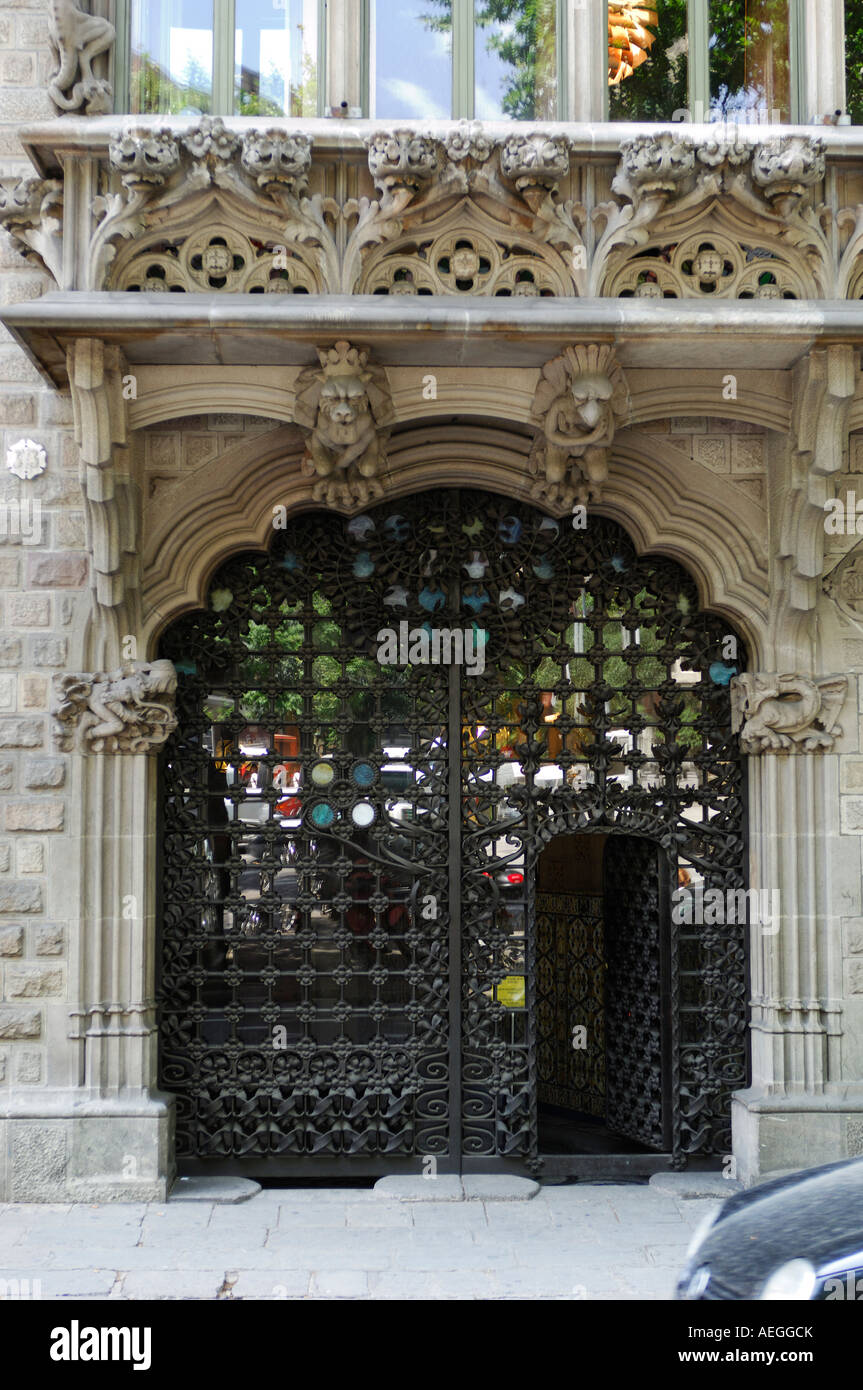Palau Baró de Quadras. Puig i Cadafalch Stock Photo - Alamy