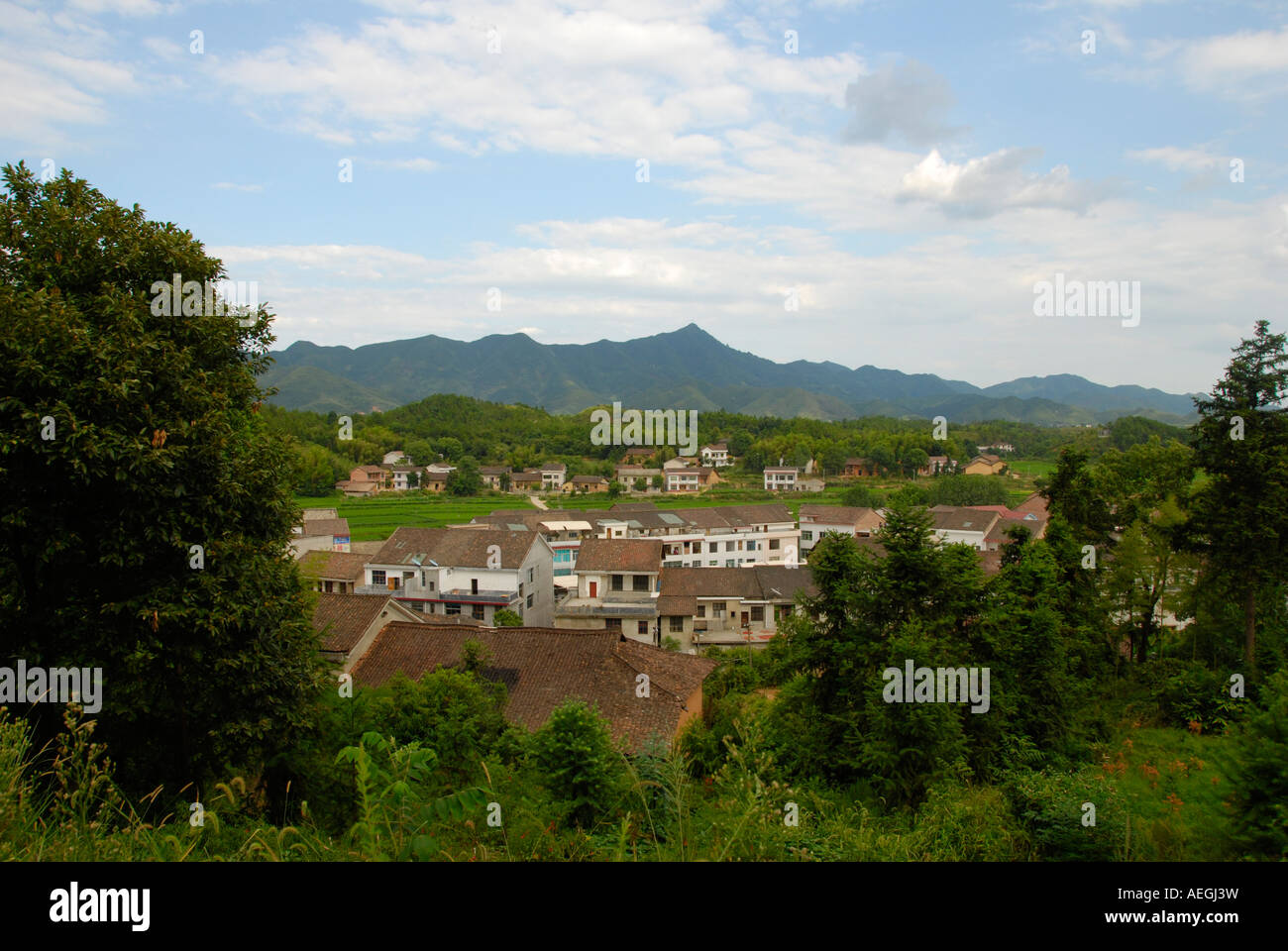 View of a village and rural landscape near Changsha in hunan province ...