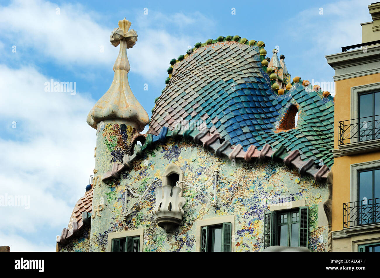 Batlló House. Gaudi Stock Photo - Alamy