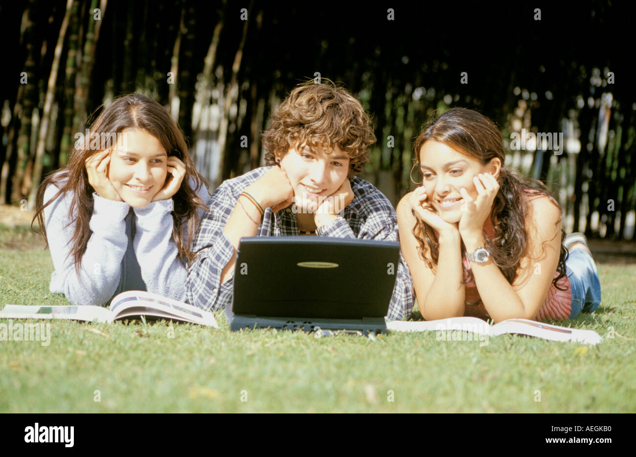 College campus life Stock Photo - Alamy