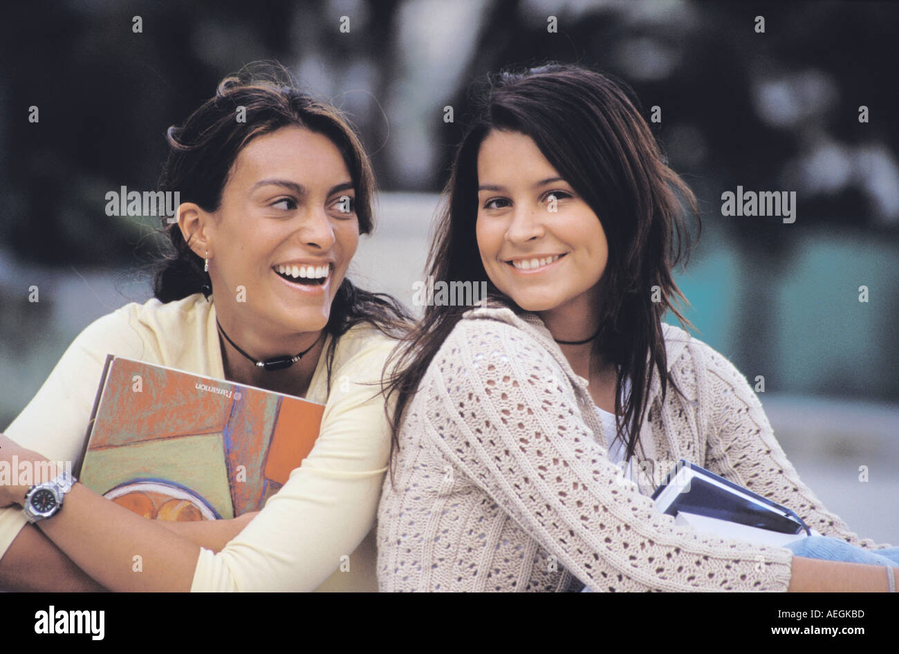 College campus life Stock Photo - Alamy