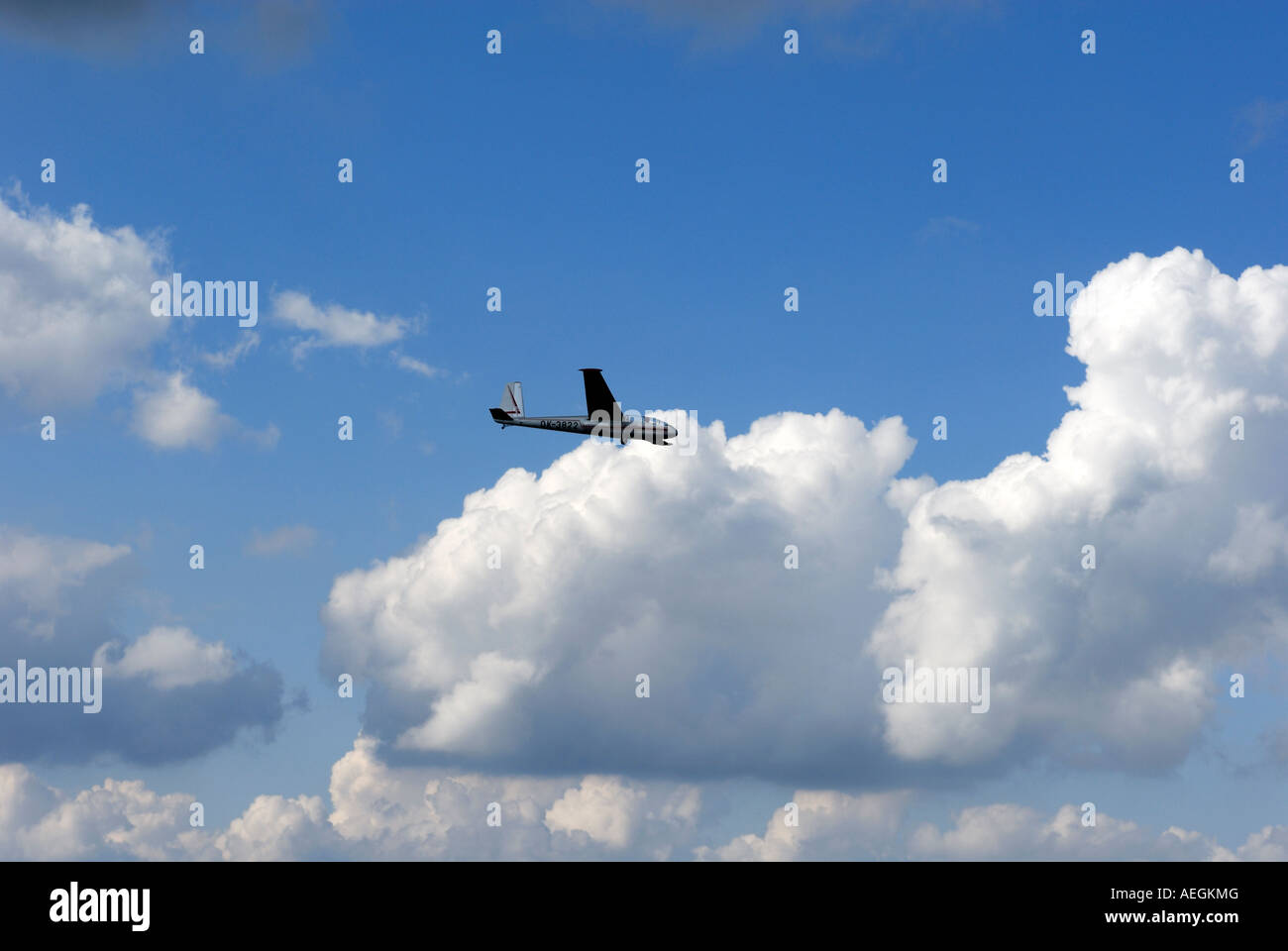 Glider in flight Stock Photo - Alamy