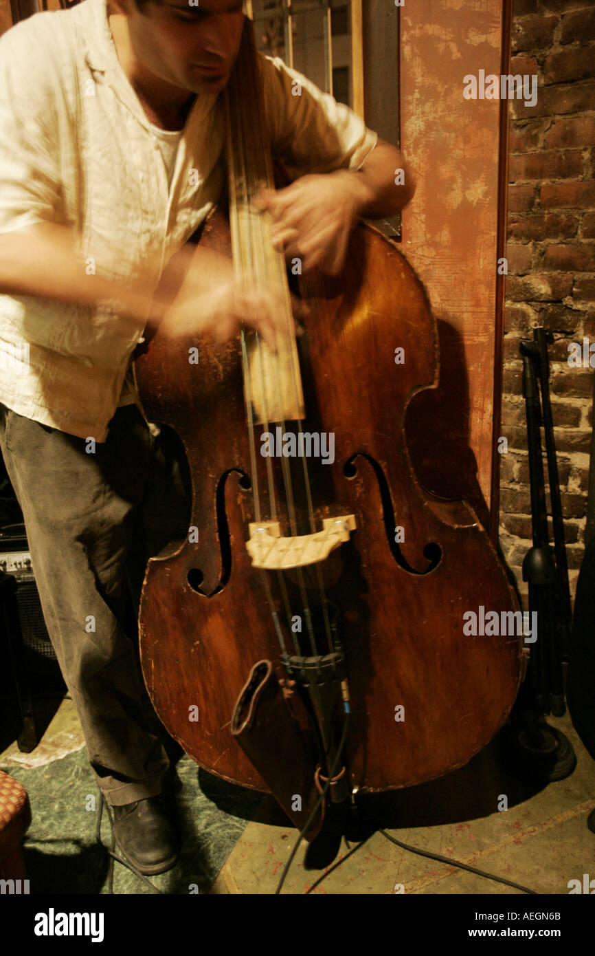 Playing upright bass hi-res stock photography and images - Alamy