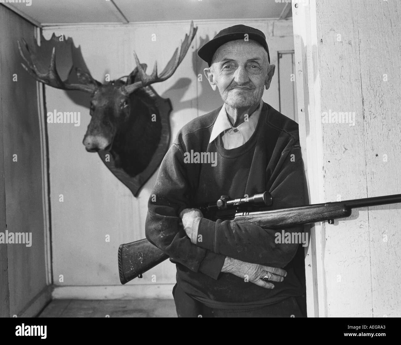 Game hunter Black and White Stock Photos & Images - Alamy