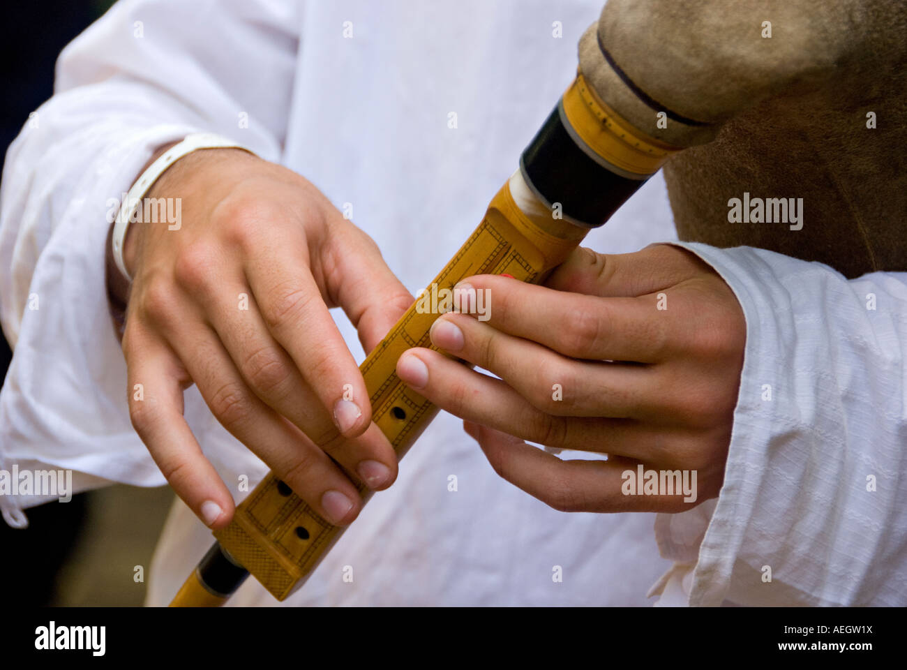 Musician playing bagpipes Stock Photo - Alamy