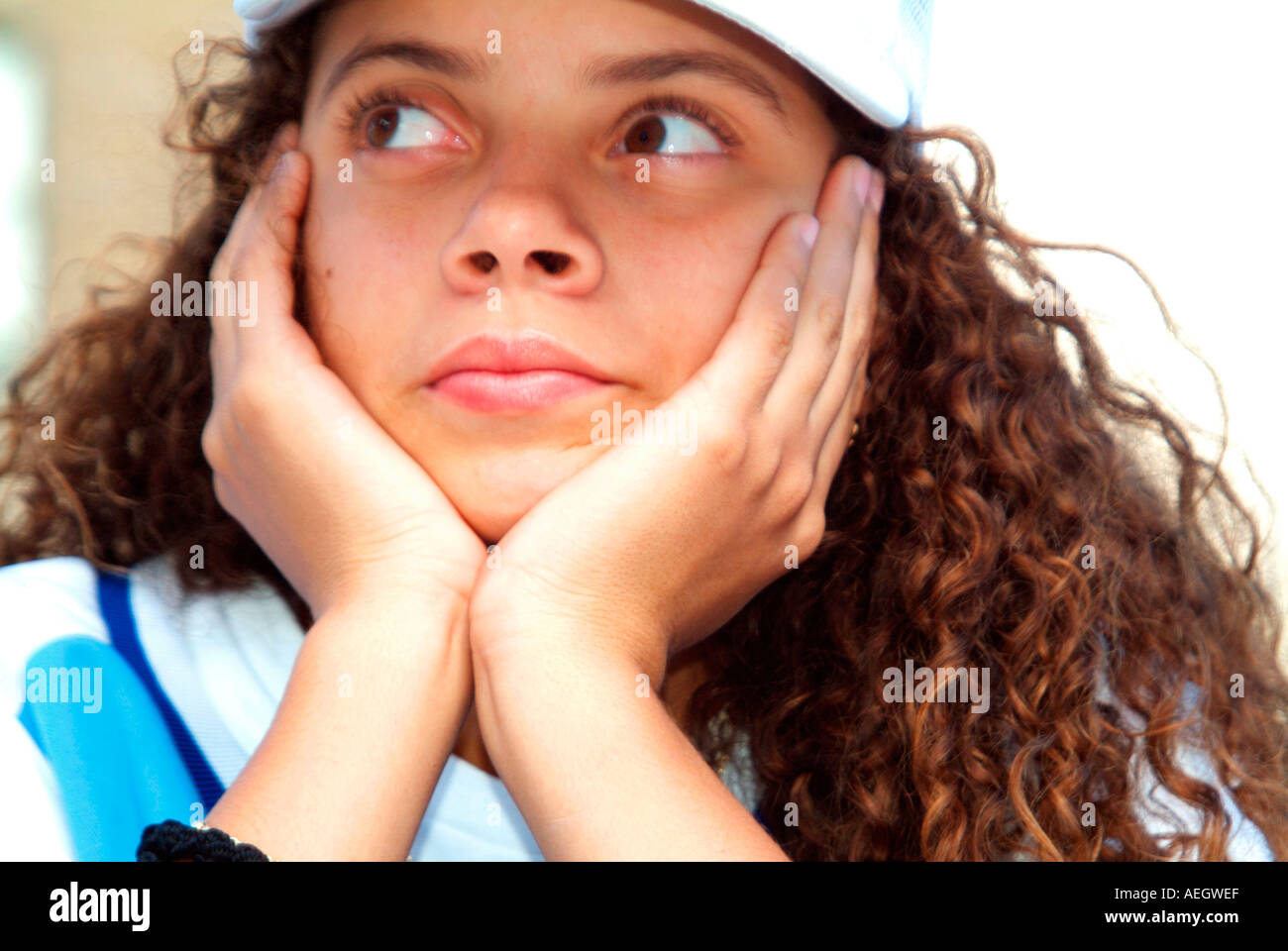 Teenage girl thinking Stock Photo - Alamy
