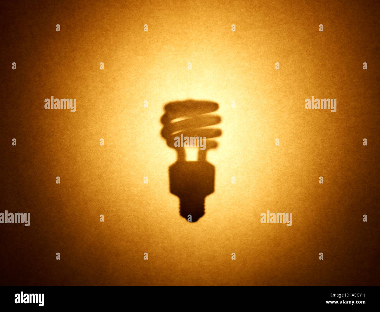 Light bulb Outline Out Line Stock Photo - Alamy