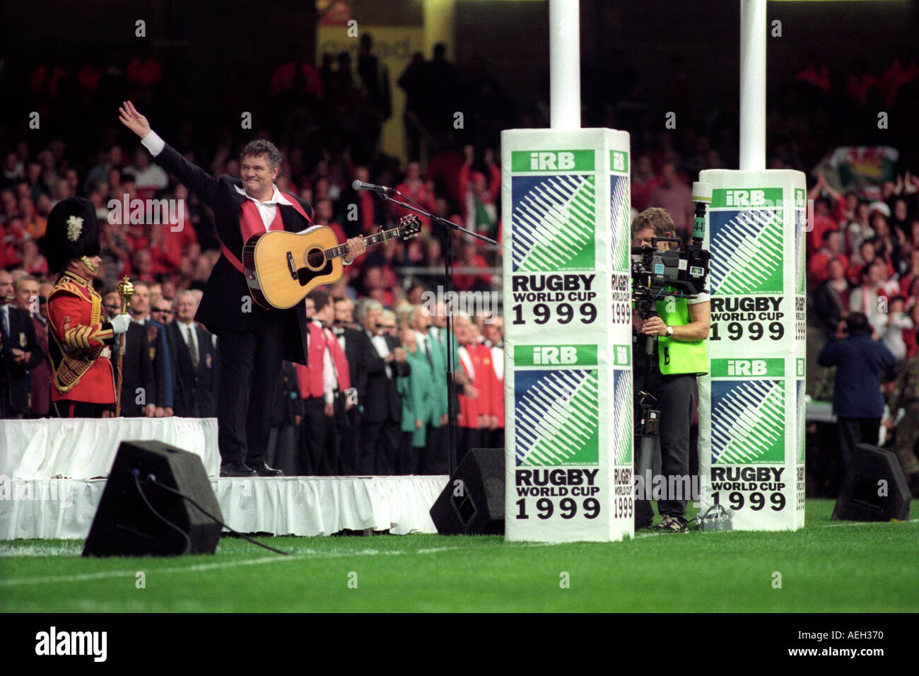 Max boyce hi-res stock photography and images - Alamy