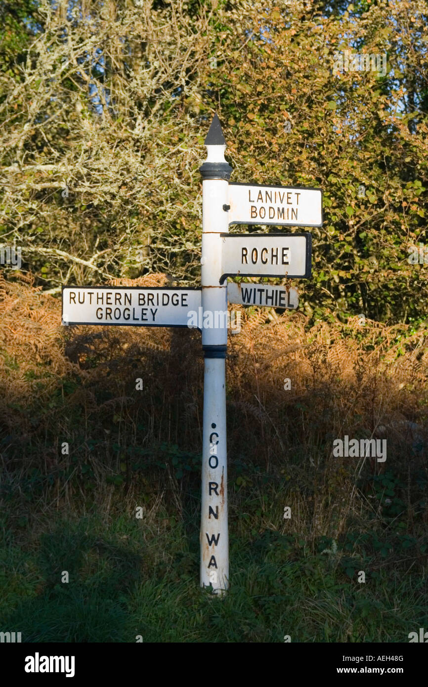 Cornish signpost Lanivet and Roche Stock Photo - Alamy