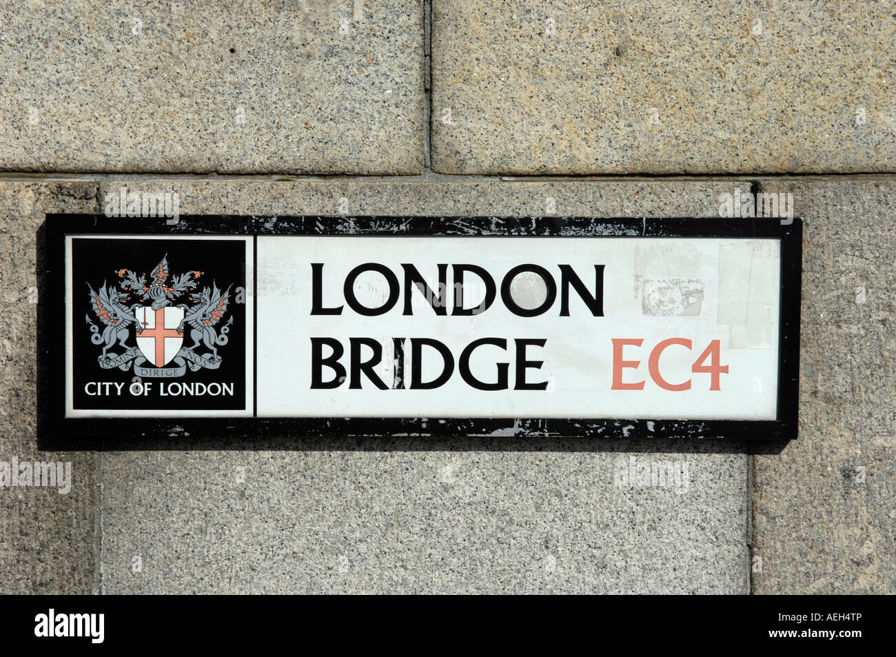 London Bridge Sign Stock Photo - Alamy