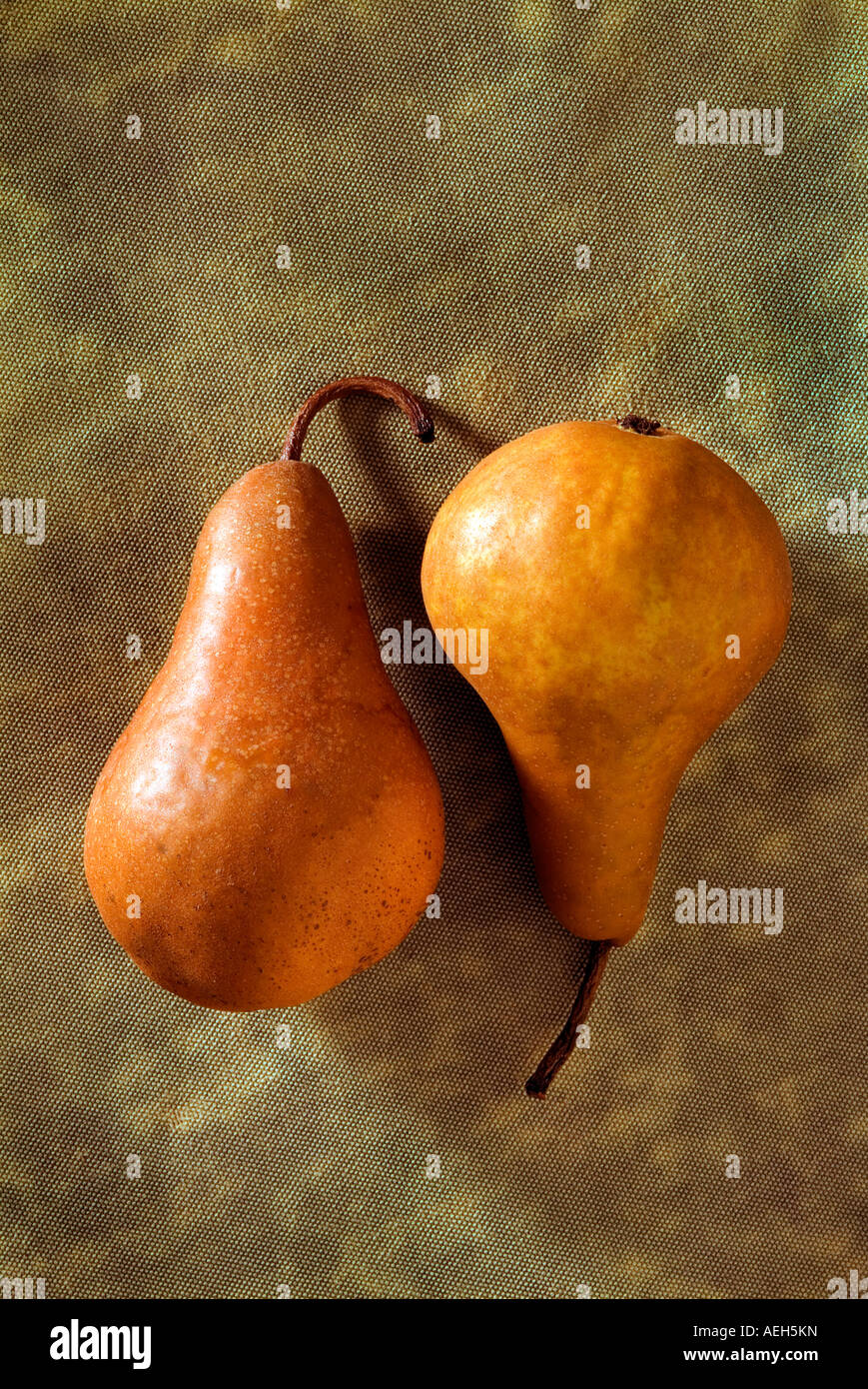 2 Packham pears Stock Photo - Alamy