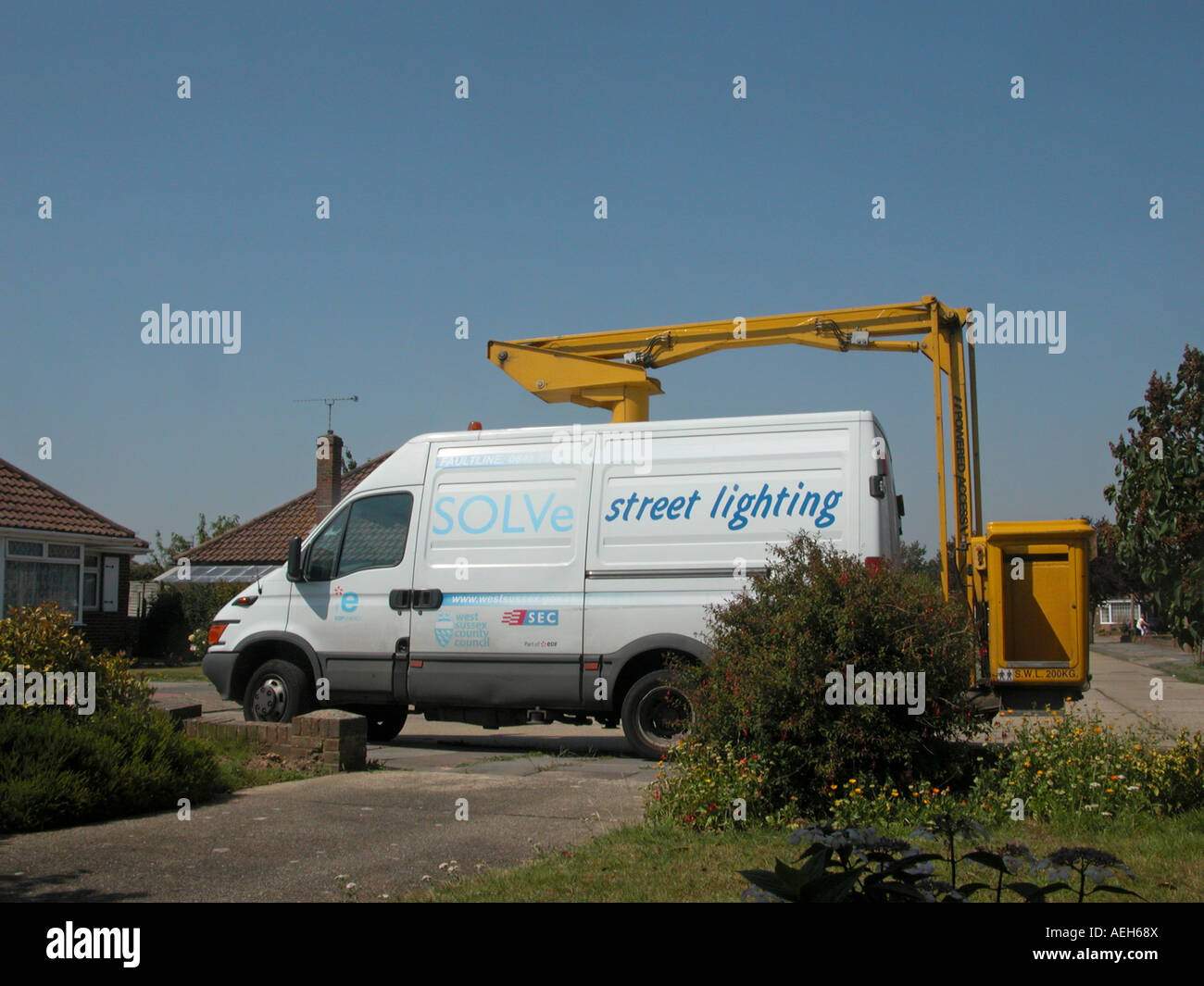 street lighting contractor vehicle Stock Photo - Alamy