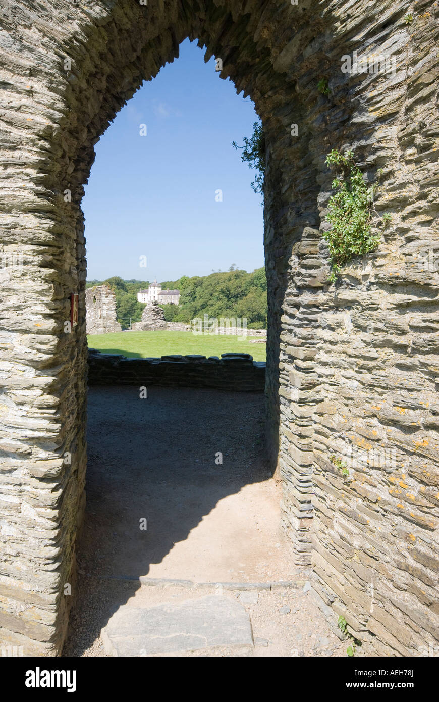 Cilgerran castle hi-res stock photography and images - Alamy