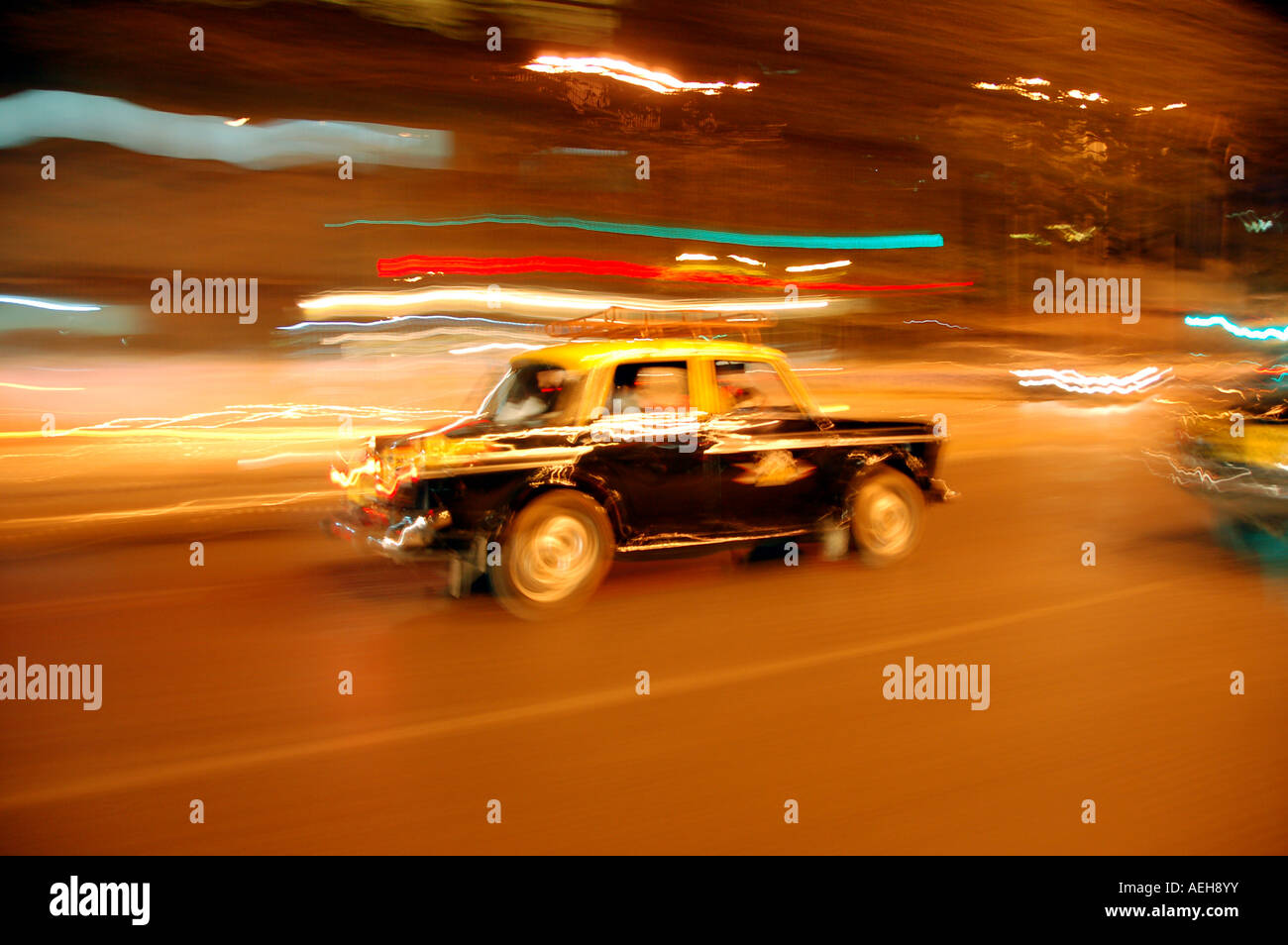 Taxi moving fast through Mumbai / Bombay, in India, at night Stock ...