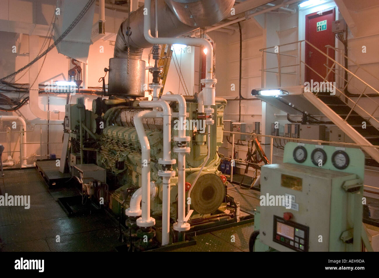 Engines onboard the Jackup ship the Resolution Stock Photo - Alamy