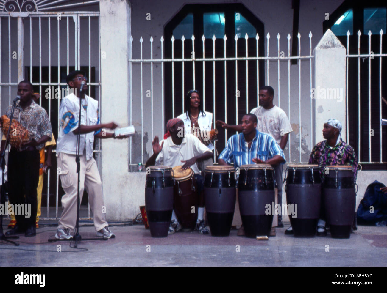 Rhumba hi-res stock photography and images - Alamy