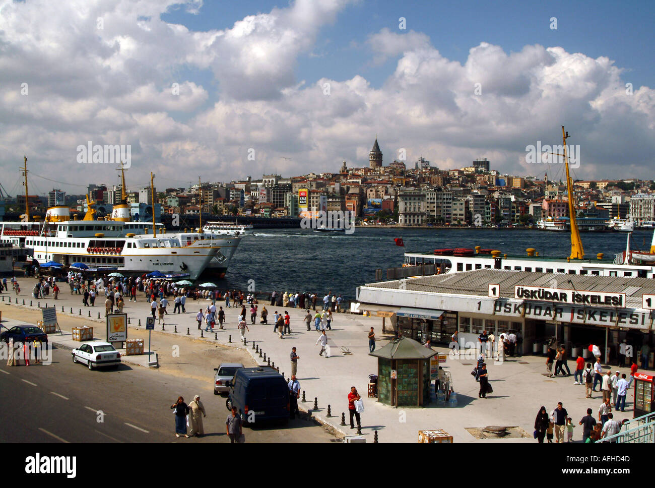 Port of sirkeci hi-res stock photography and images - Alamy