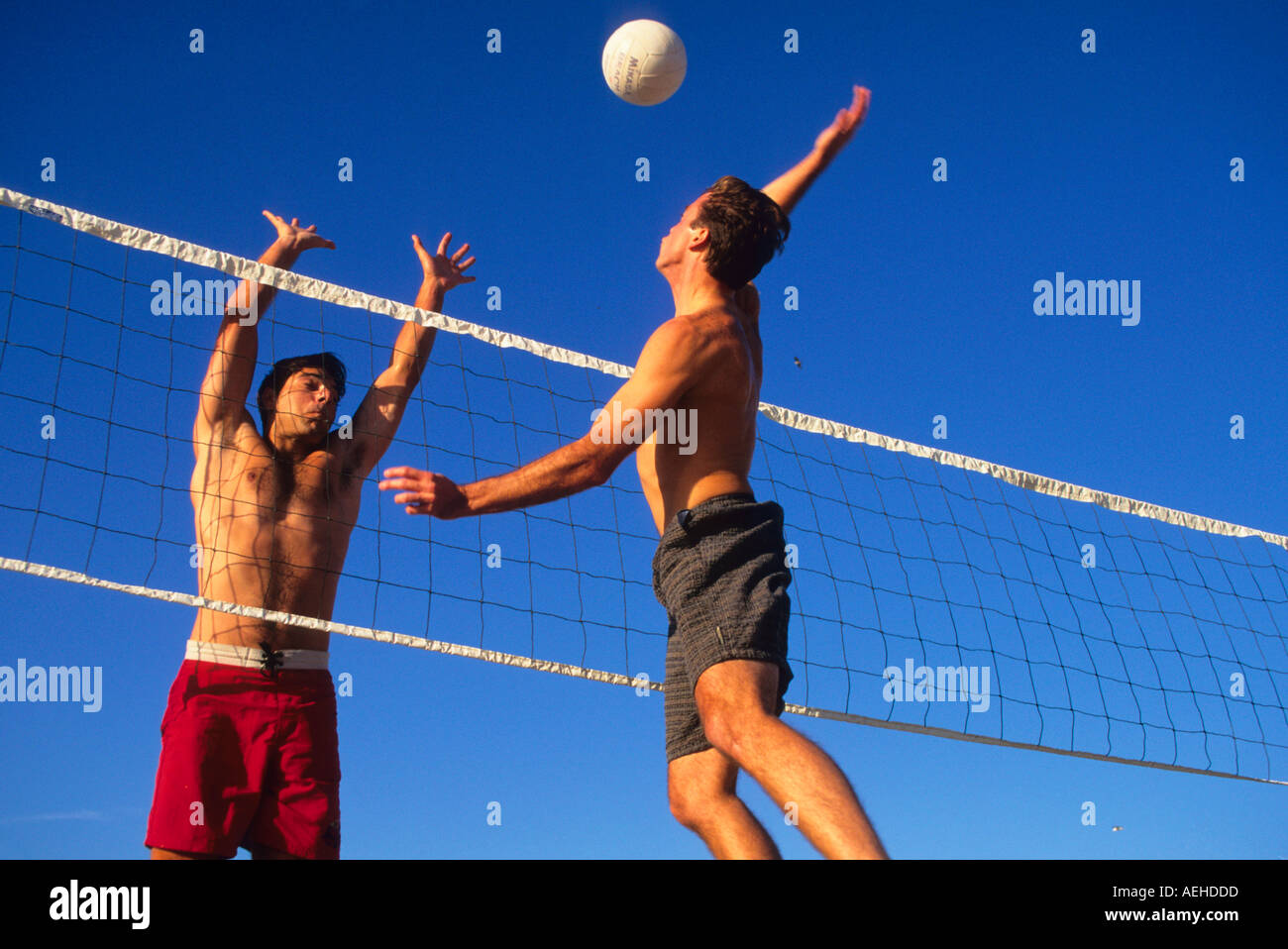 Volleyball jumpers hi-res stock photography and images - Alamy