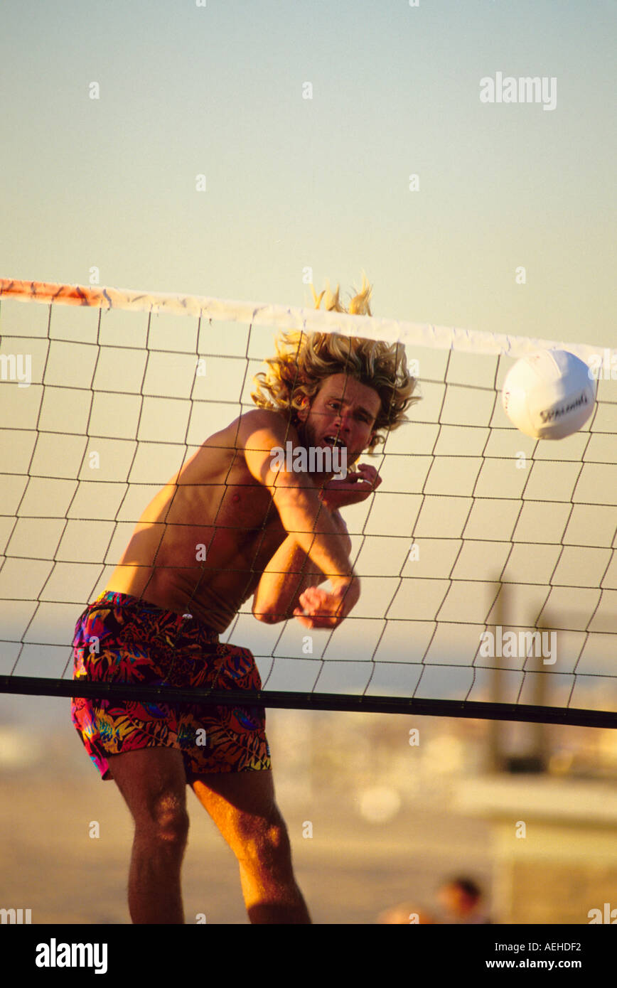 Volleyball Jumpers High Resolution Stock Photography and Images - Alamy