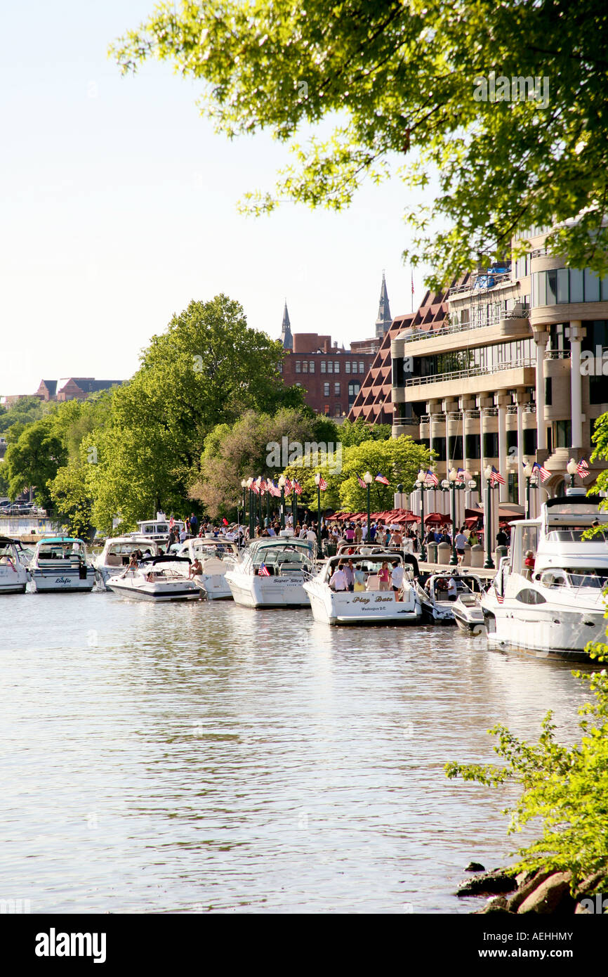 The Waterfront in George Town Washington DC Stock Photo - Alamy