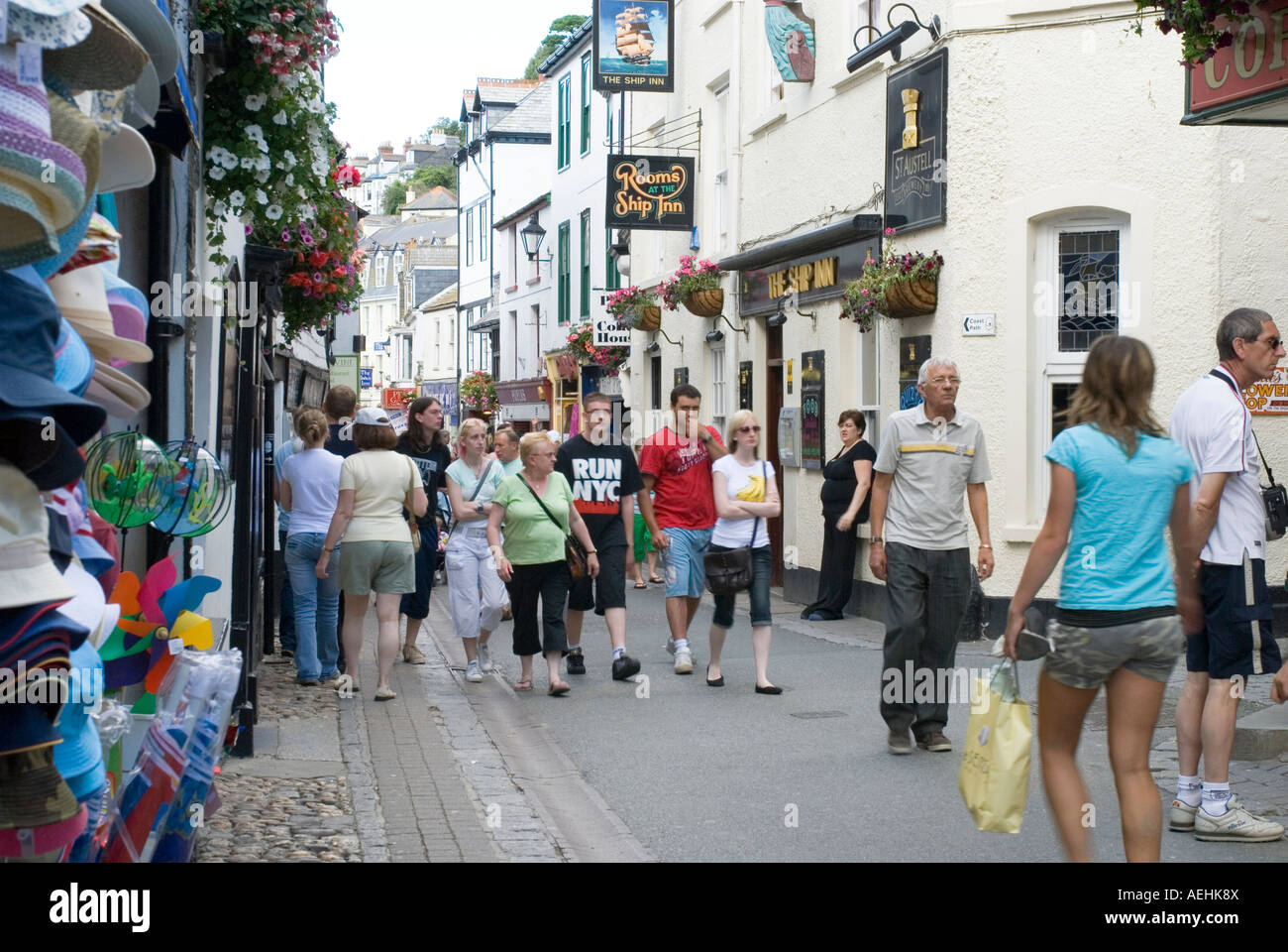 Looe High Street, Cornwall, UK Stock Photo - Alamy
