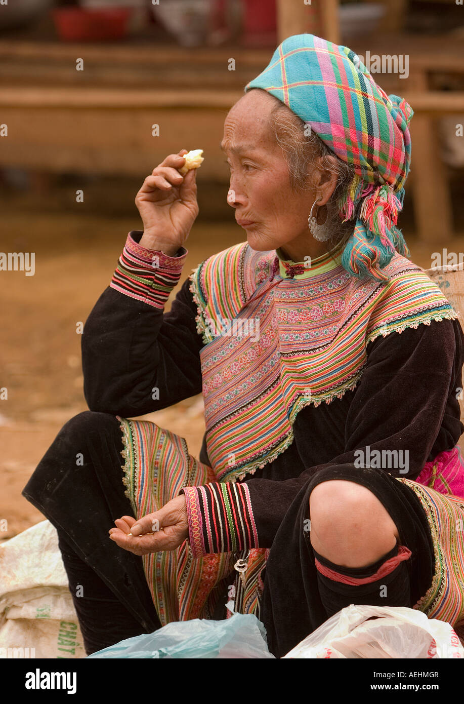 Old Vietnamese Woman Sitting North Vietnam Stock Photo - Alamy