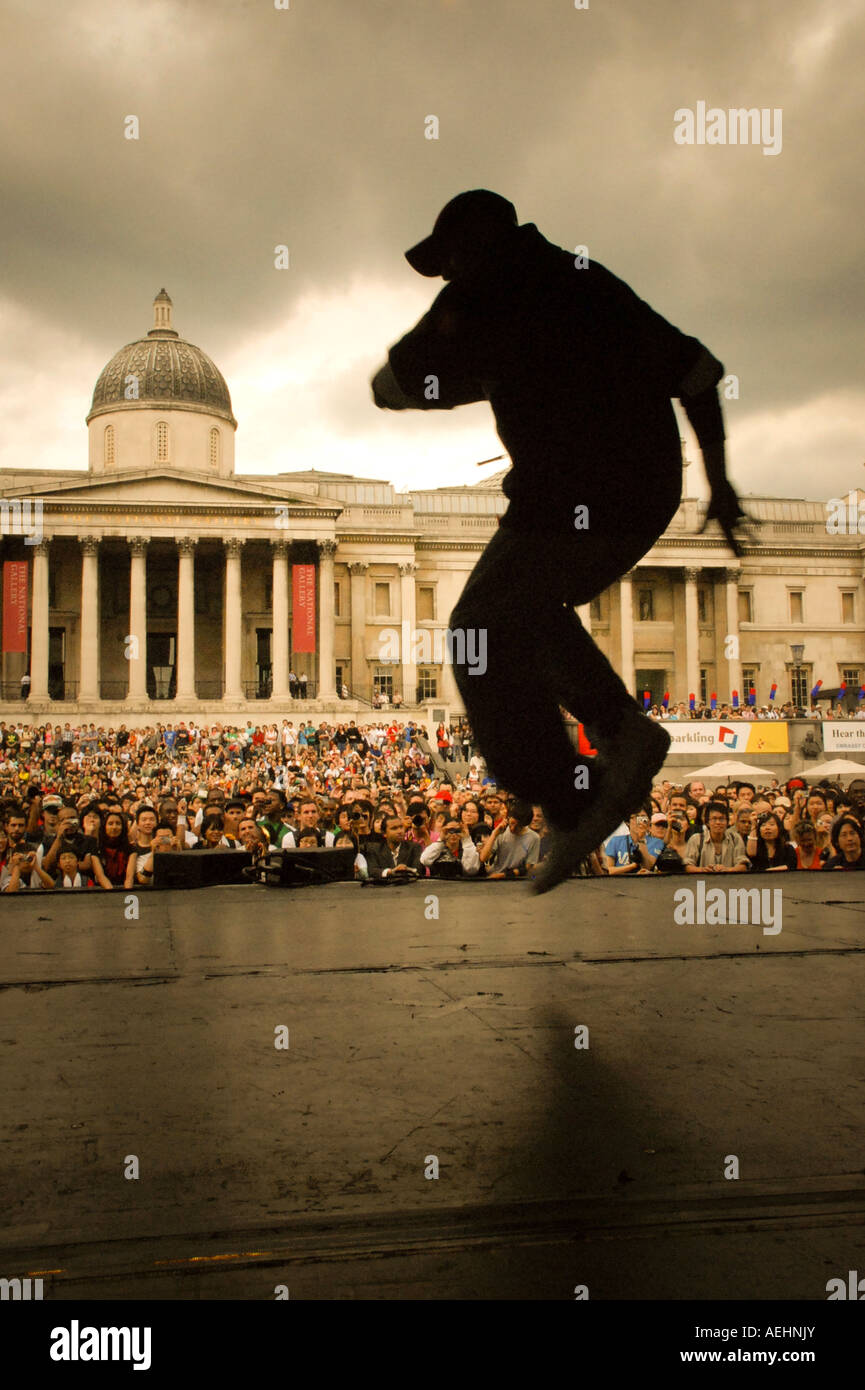 Breakdancer, breakdance, bboy Stock Photo - Alamy