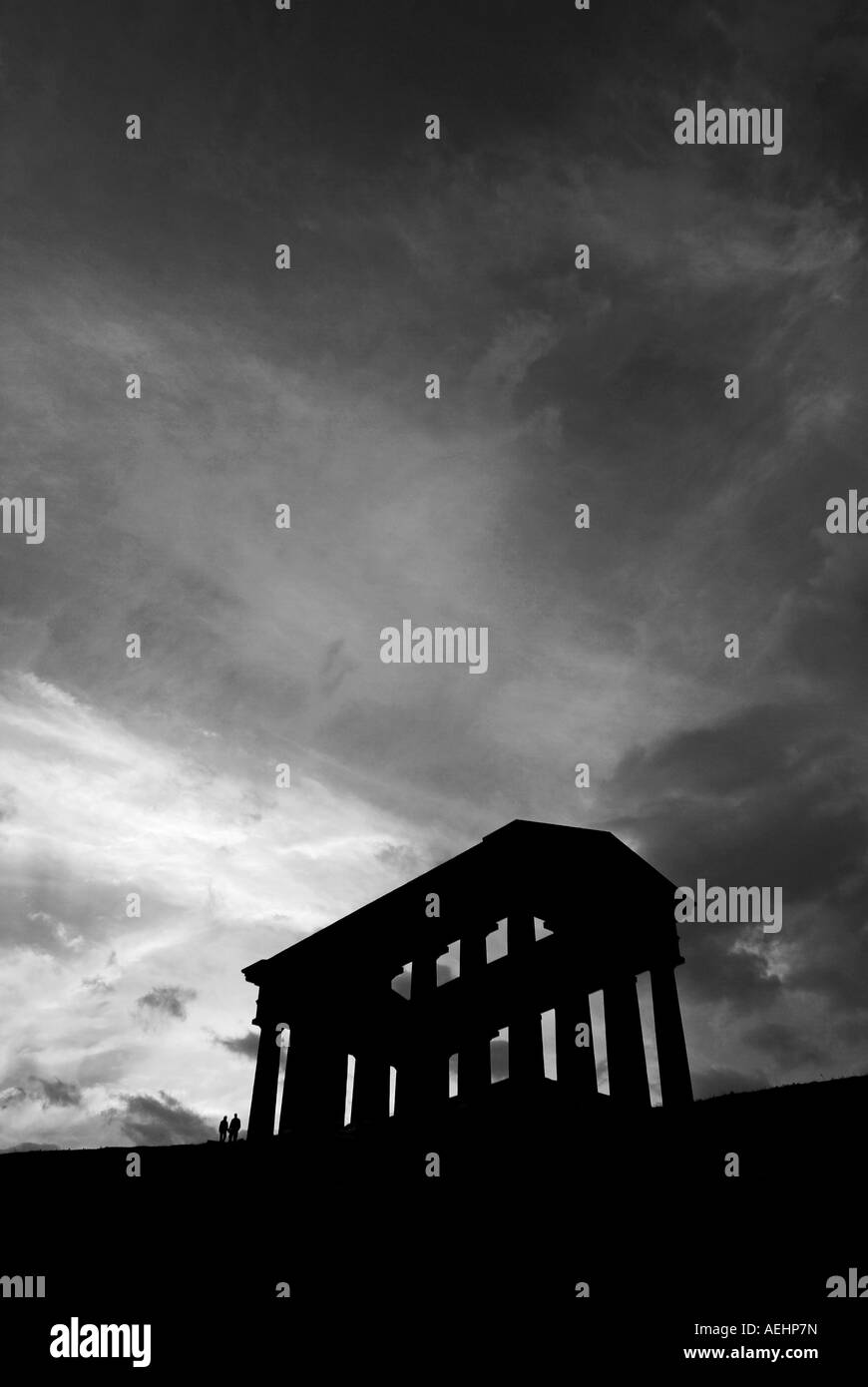 Monument spring Black and White Stock Photos & Images - Alamy