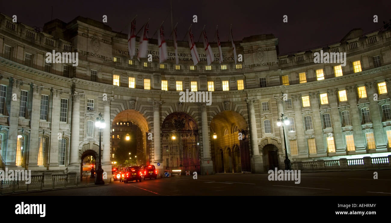 Admiralty Arch at Night London England UK Stock Photo - Alamy