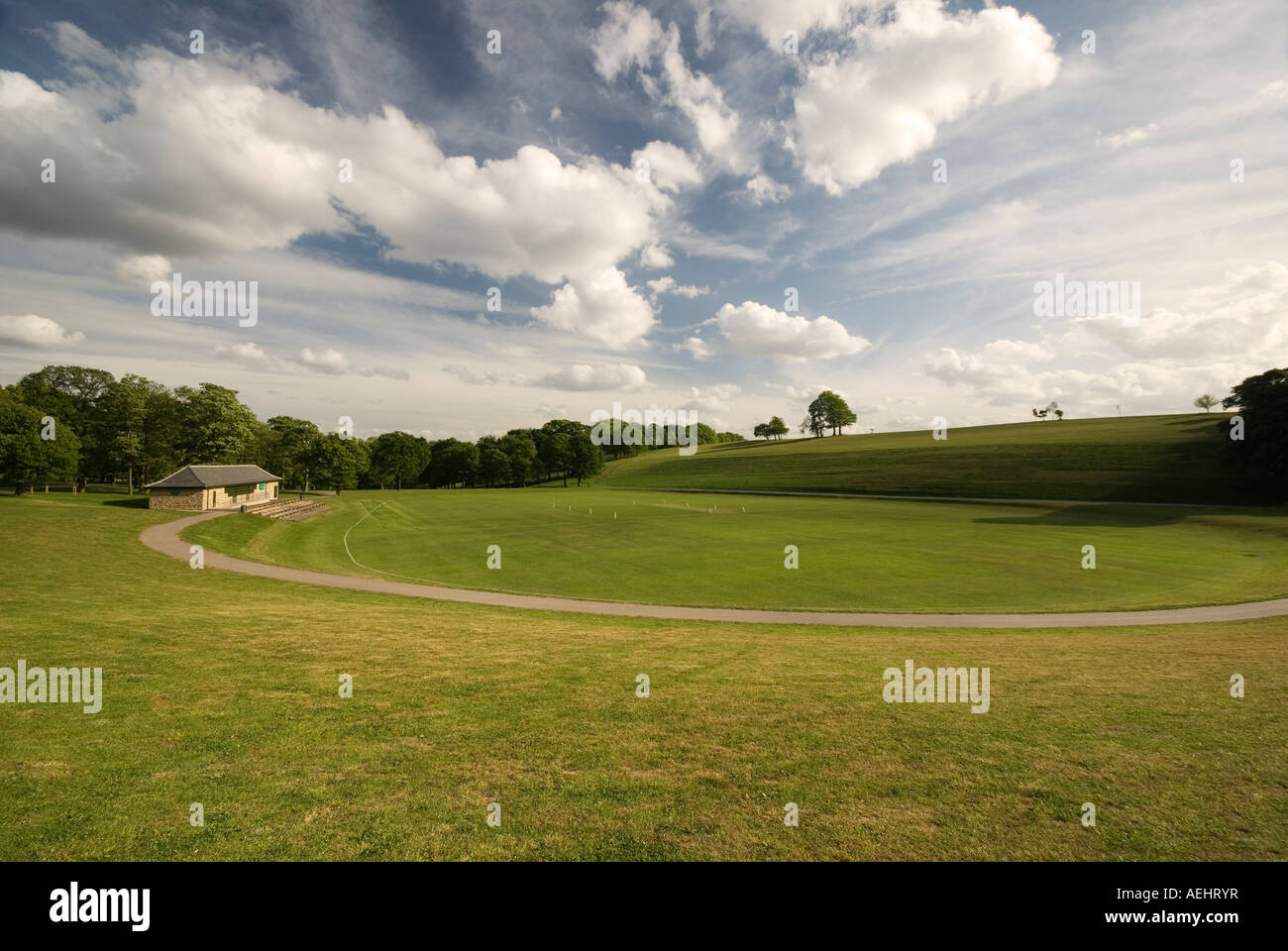 Roundhay park leeds hi-res stock photography and images - Alamy