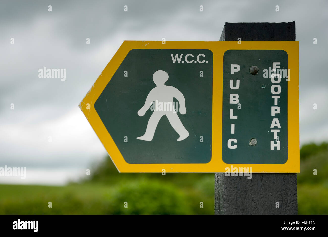 Public footpath sign Stock Photo - Alamy