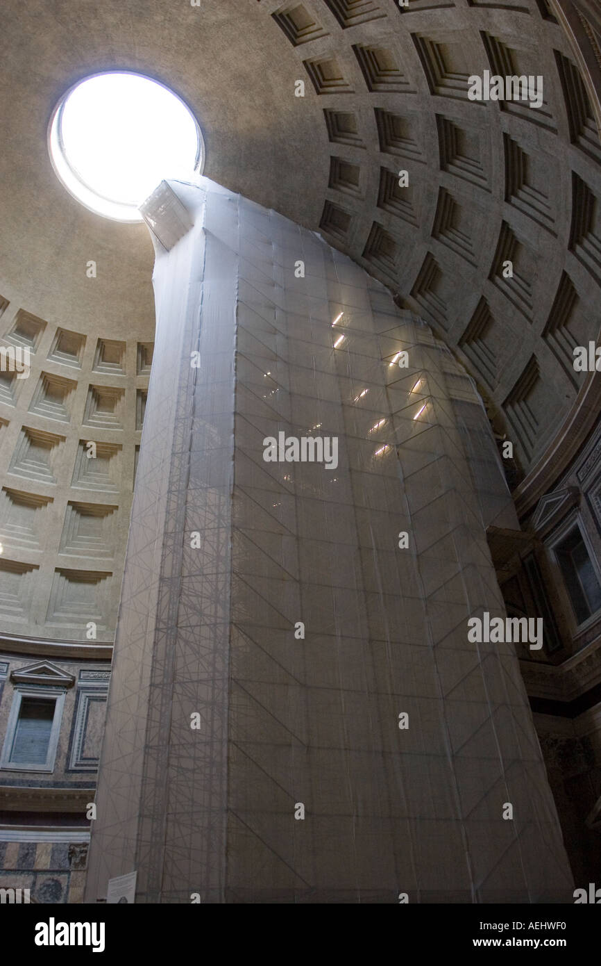 interor roof of Pantheon rome roma during restoration Stock Photo - Alamy