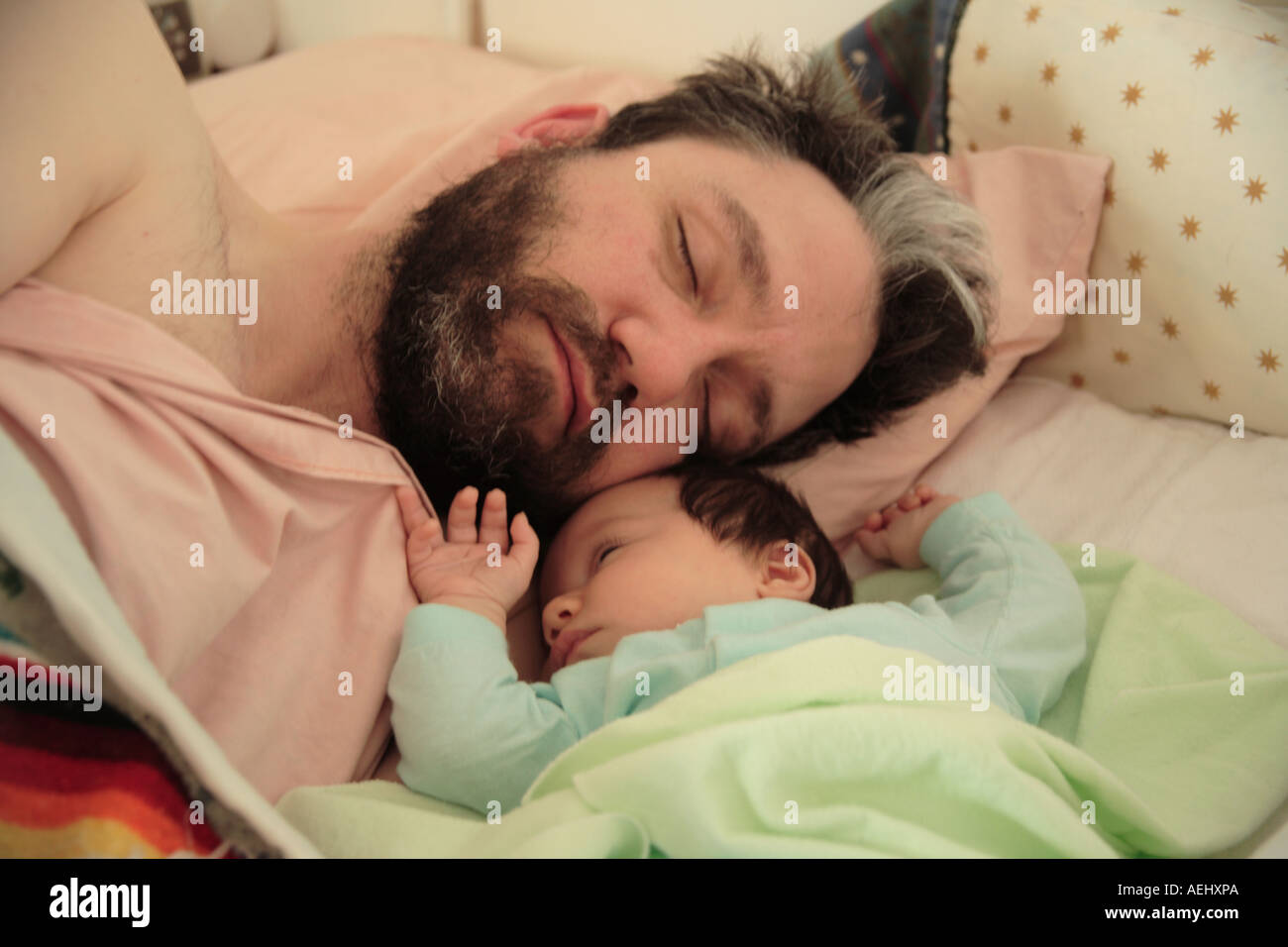 Infant parent sleep bed hi-res stock photography and images - Alamy