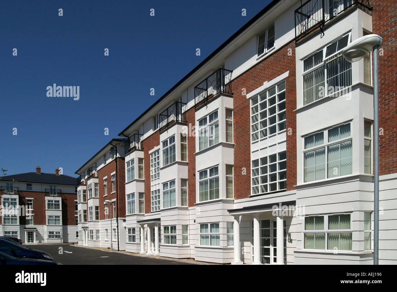 Liverpool row houses hi-res stock photography and images - Alamy