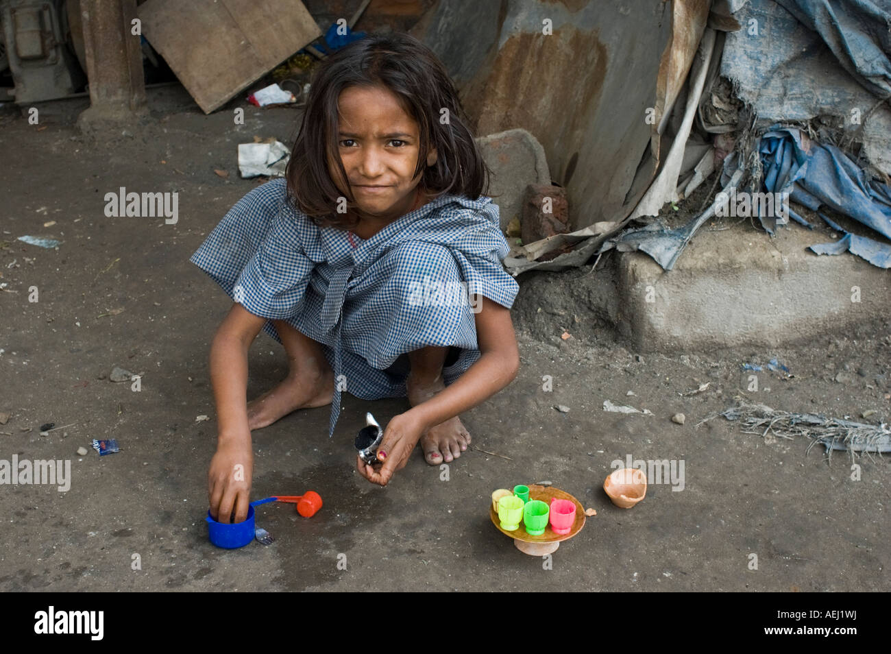 Street children from kolkata calcutta hi-res stock photography and ...